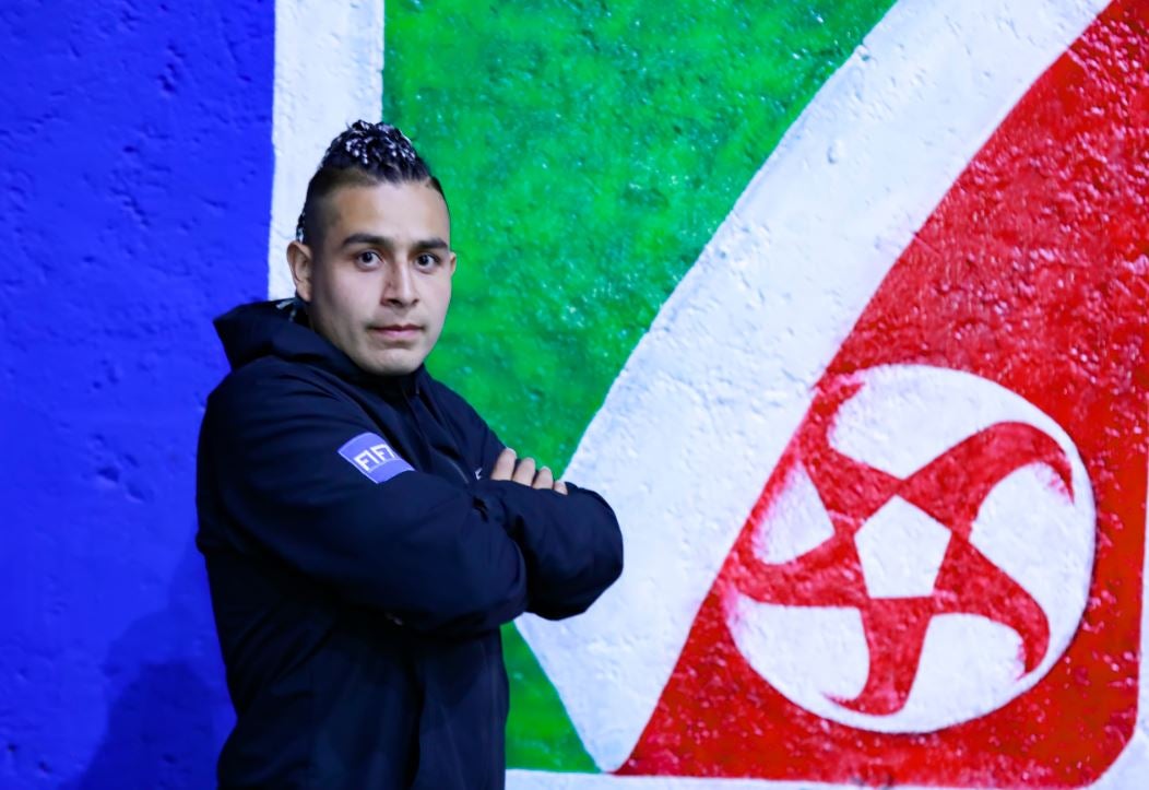 Mike Camacho, el trotamundos del futbol amateur