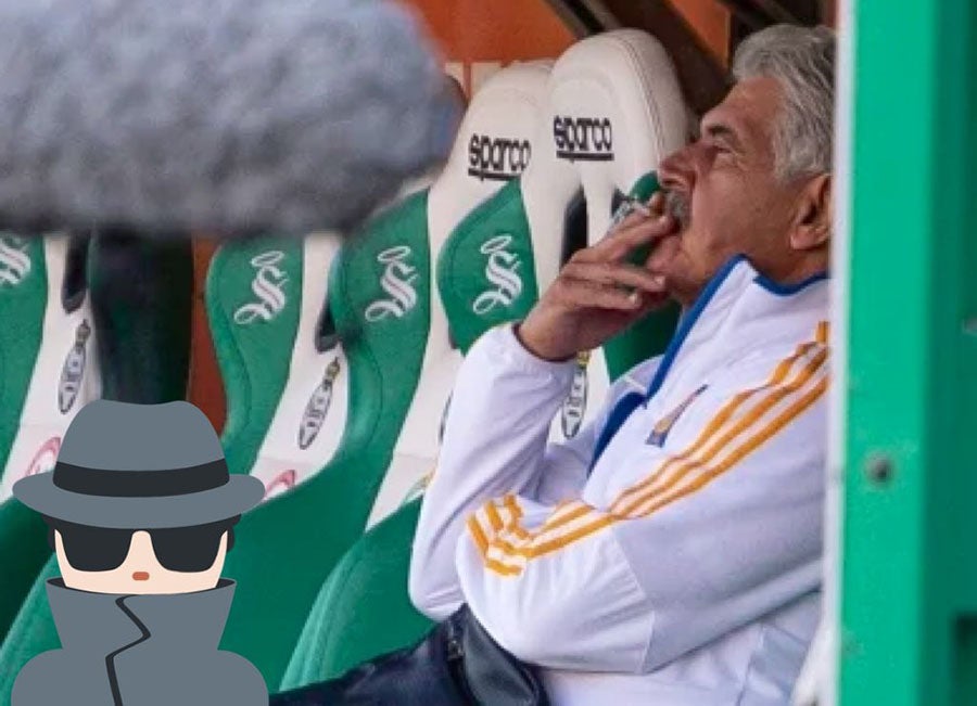 Tigres: Tuca Ferretti, suspendido un partido por fumar en la banca