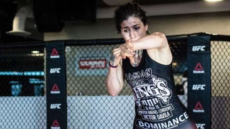 Montserrat 'Conejo' Ruíz debutará en la UFC