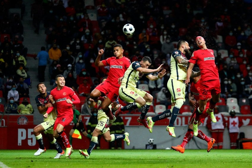 América: Balón parado, el 'talón de Aquiles' en los últimos partidos