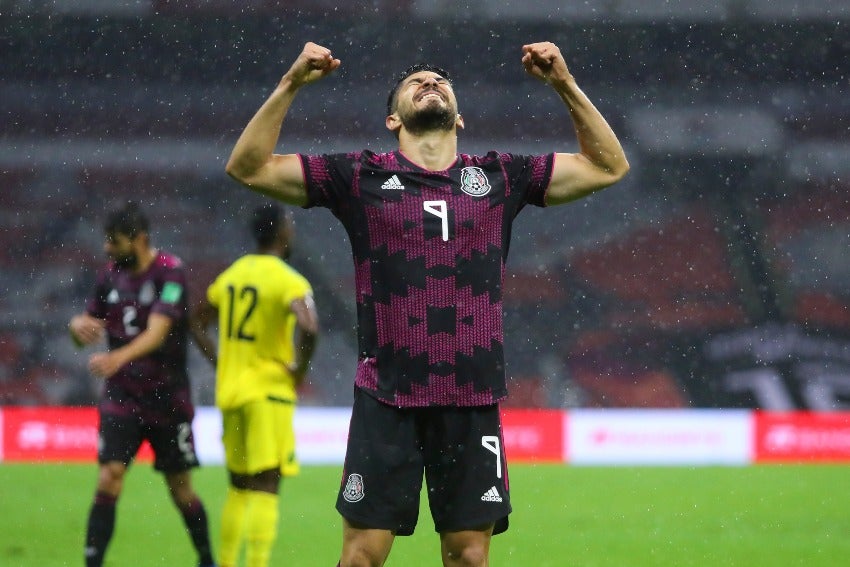 Selección Mexicana: Henry Martín y Johan Vásquez, descartados para ...