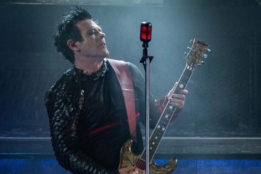 Richard Kruspe, guitarrista de Rammstein, dio un 'show' en el Zócalo