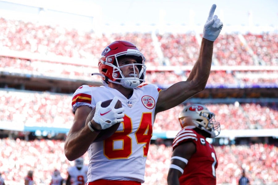 NFL: Tres TD de Patrick Mahomes llevan a Chiefs a imponerse sobre 49ers