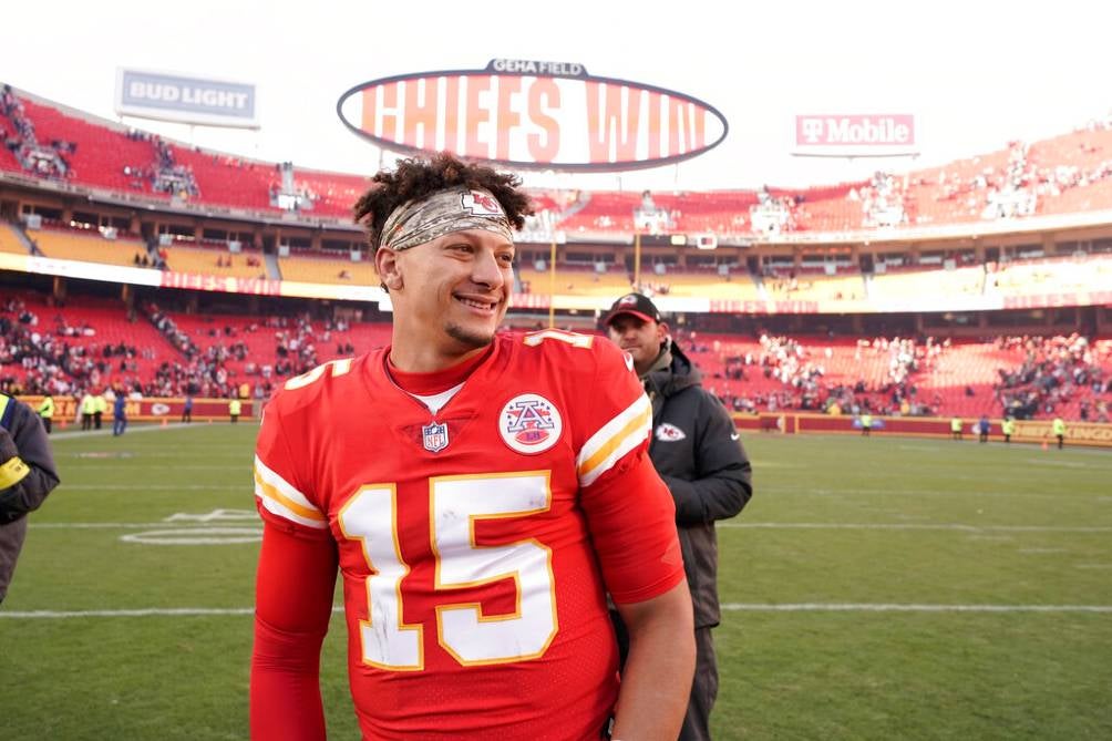 NFL: Patrick Mahomes lanzó 4 pases de TD y los Chiefs vencieron a Jaguars