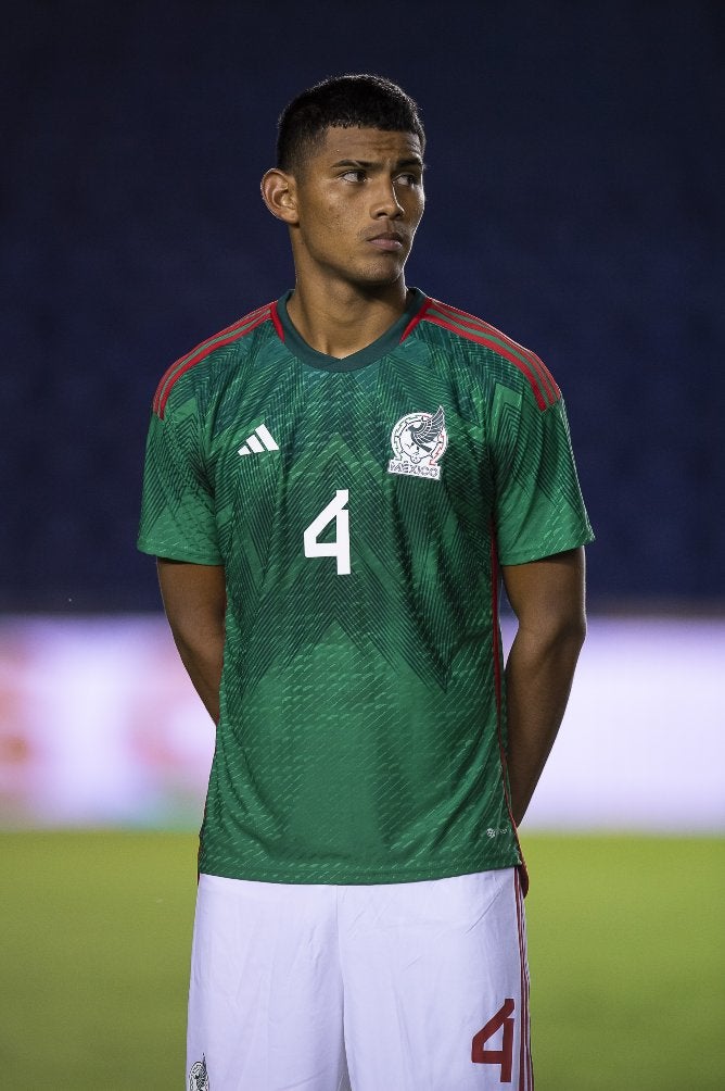 Jesús Alcántar marca gol en triunfo del Sporting de Lisboa B