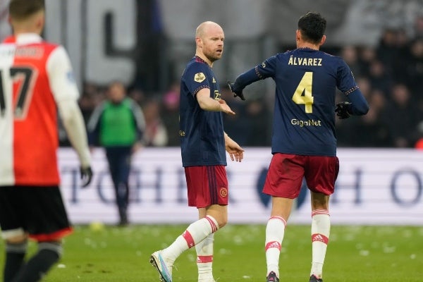 Feyenoord vs Ajax: Edson Álvarez y Jorge Sánchez empatan duelo con Santiago Giménez