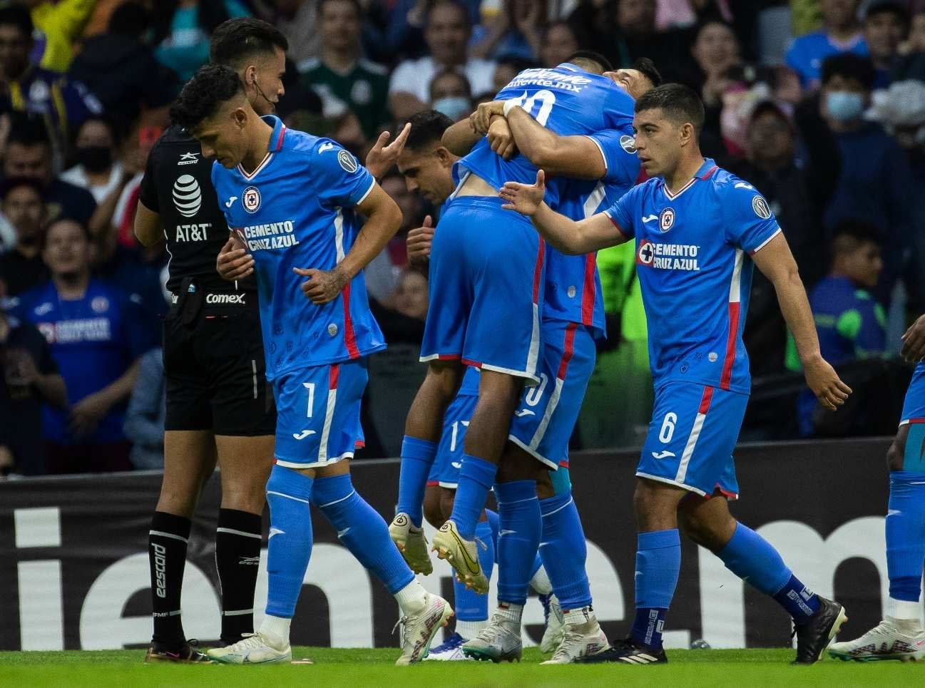 Iván Morales agradeció a sus compañeros la confianza para dejarlo ...