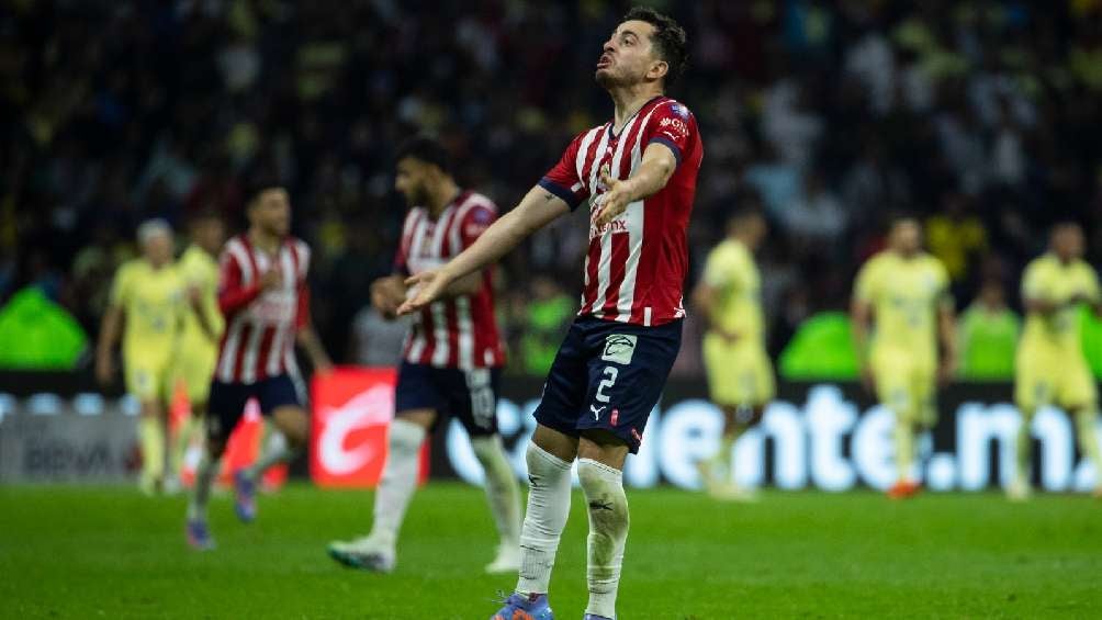 Clásico Nacional: El festejo de Alan Mozo burlándose y 'retando' a la ...