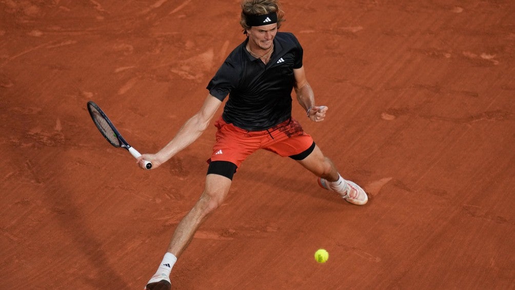 Casper Ruud sorprende a Alexander Zverev y se clasifica a la Final de ... Casper Ruud sorprende a Alexander Zverev y se clasifica a la Final de ...