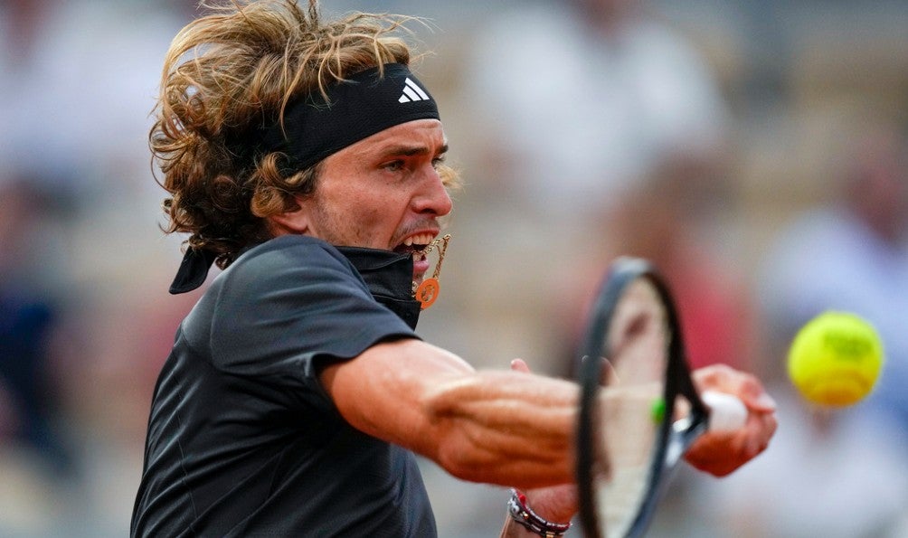 Casper Ruud sorprende a Alexander Zverev y se clasifica a la Final de ... Casper Ruud sorprende a Alexander Zverev y se clasifica a la Final de ...