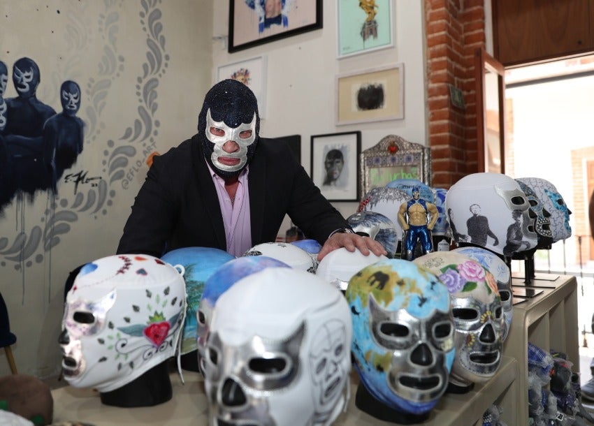 Blue Demon Jr celebra el primer aniversario de su galería en la CDMX