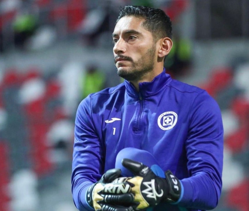 Corona sobre su salida de Cruz Azul: "Me hubiera gustado que se me ...