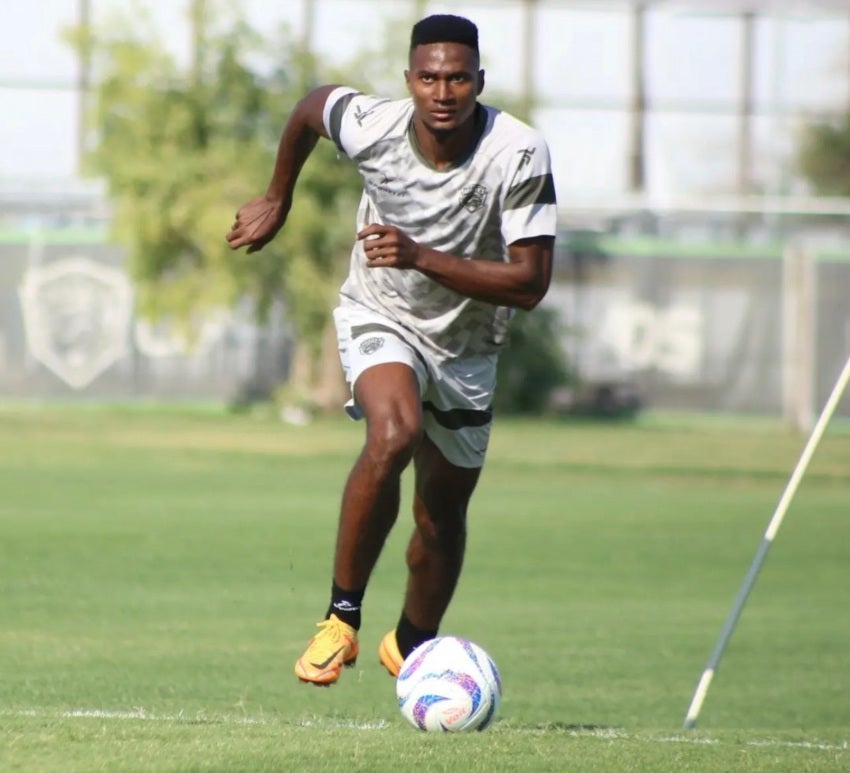 ¡Oficial! Moisés Mosquera es nuevo jugador de Bravos de Juárez