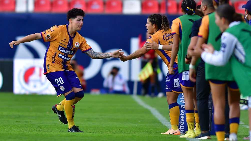 Chivas Femenil rescató el empate en los últimos minutos y mantiene el ...