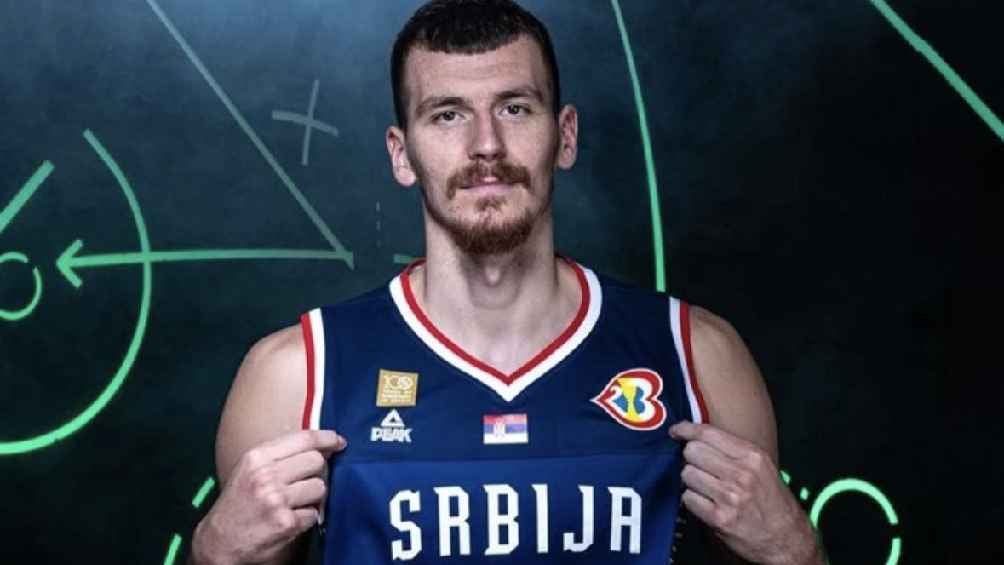 Basquetbolista serbio pierde un riñón por un codazo durante el Mundial ...