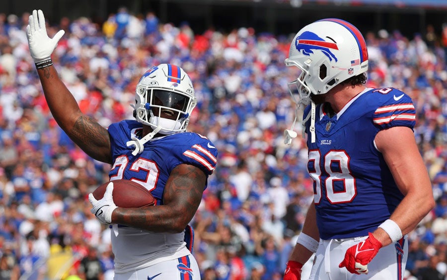 NFL: Bills y Josh Allen recomponen el camino y aplastan a Raiders