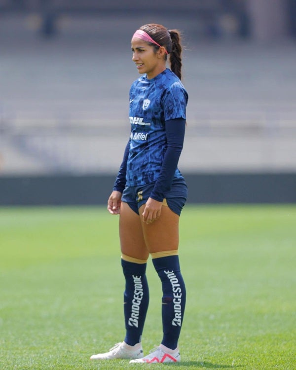 Selene Valera apoyó a las Águilas en el Clásico Nacional de la Liga MX ...