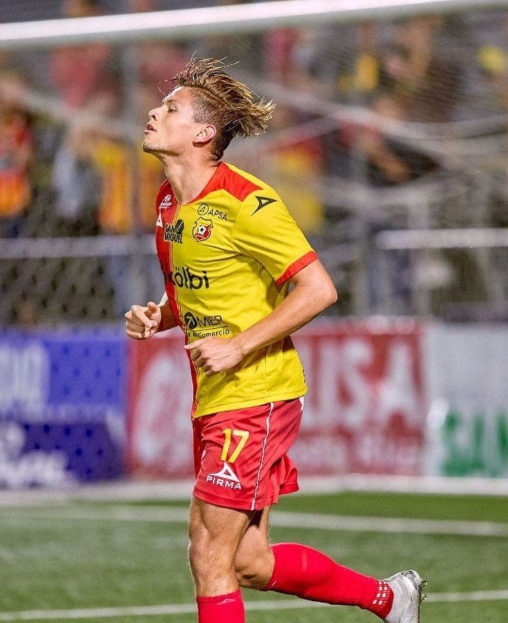 José de Jesús Godínez brilla en Costa Rica y es líder de goleo con el ...