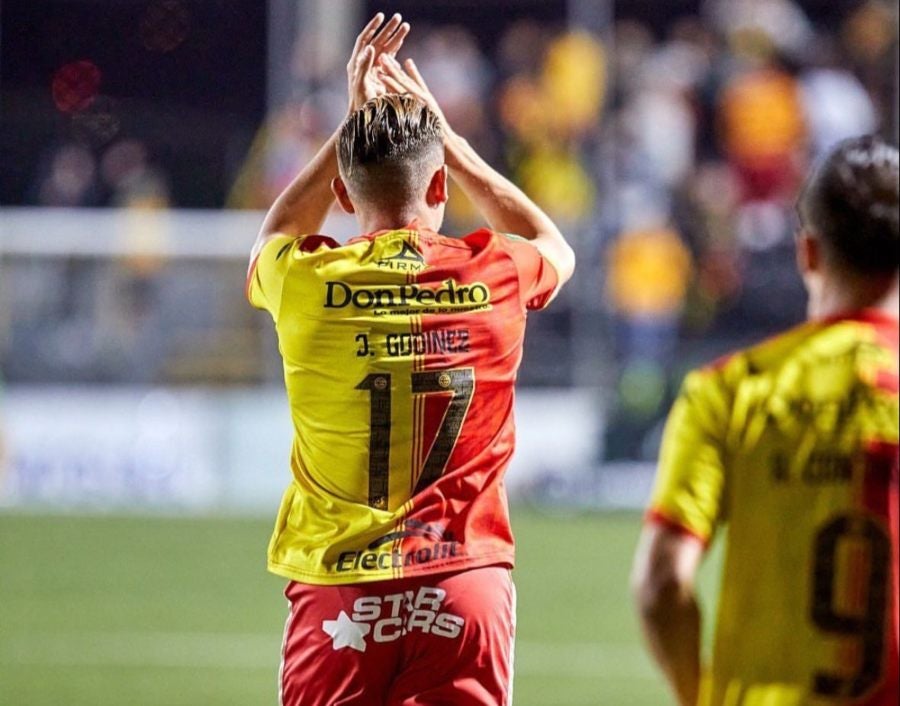 José de Jesús Godínez brilla en Costa Rica y es líder de goleo con el ...