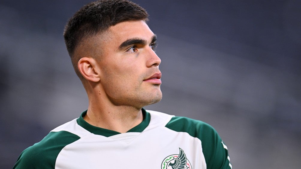 Selección Mexicana entrenó con Johan Vásquez y Víctor Guzmán por separado