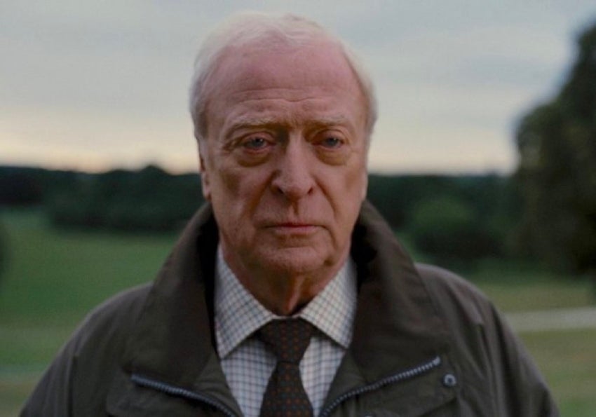 El actor Michael Caine anuncia su retiro tras 70 años de carrera