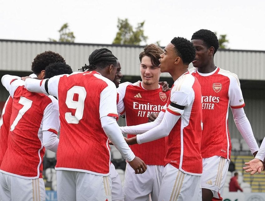 Arsenal Sub 18 suspende su partido...¡Porque el chofer los llevó a otra ...