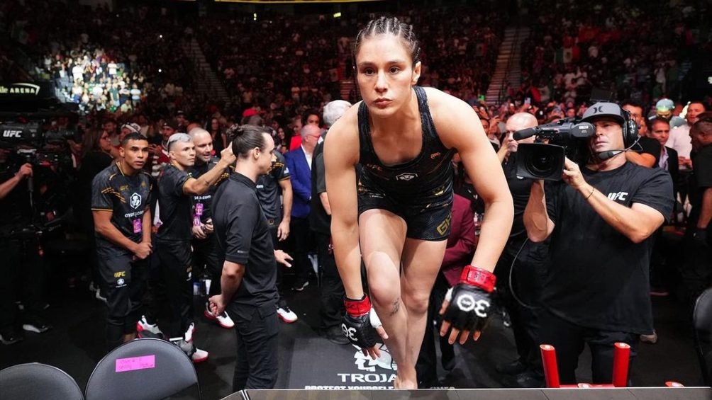Alexa Grasso es elegida como Peleadora del Año en los Fighters Only ...