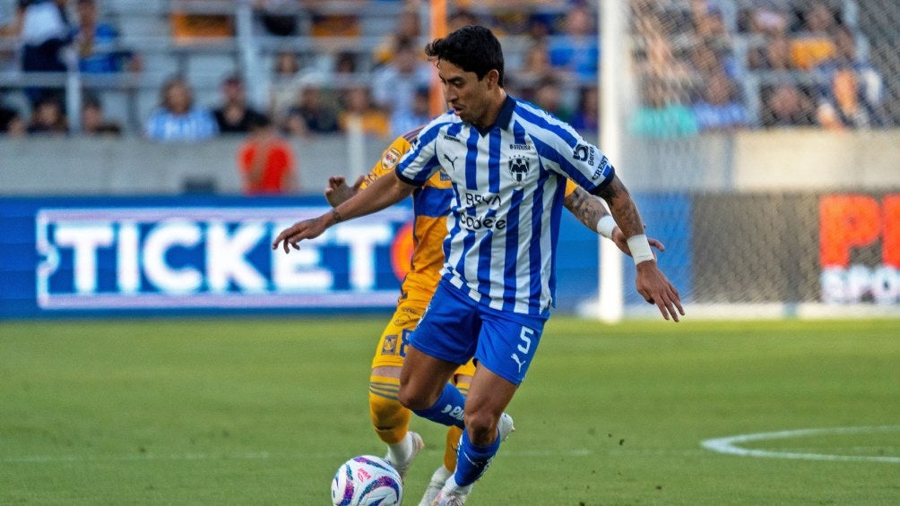 Oficial: Rayados hace válida de opción de compra de Omar Govea, firma ...