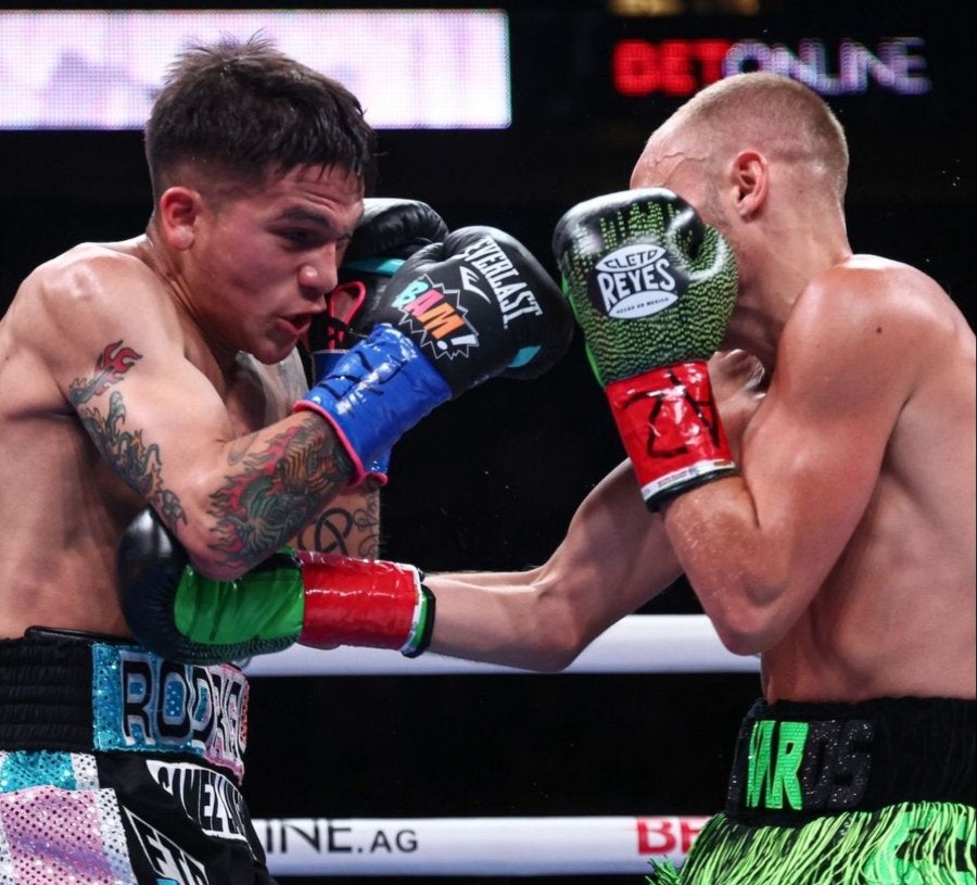 Jesse Rodríguez noquea a Sunny Edwards y se proclama campeón unificado ...