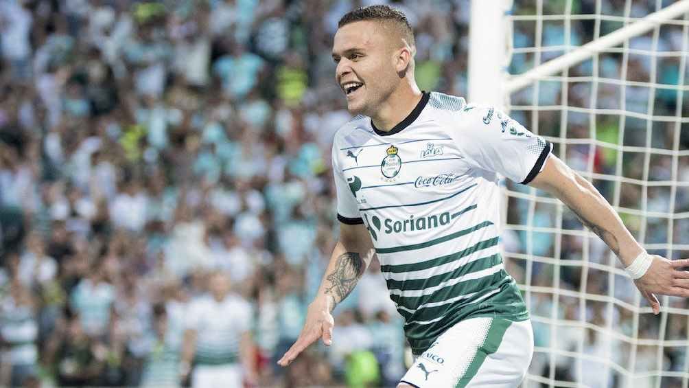 ¡Tricampeón de Liga MX! Jonathan Rodríguez ganó su tercer título en México
