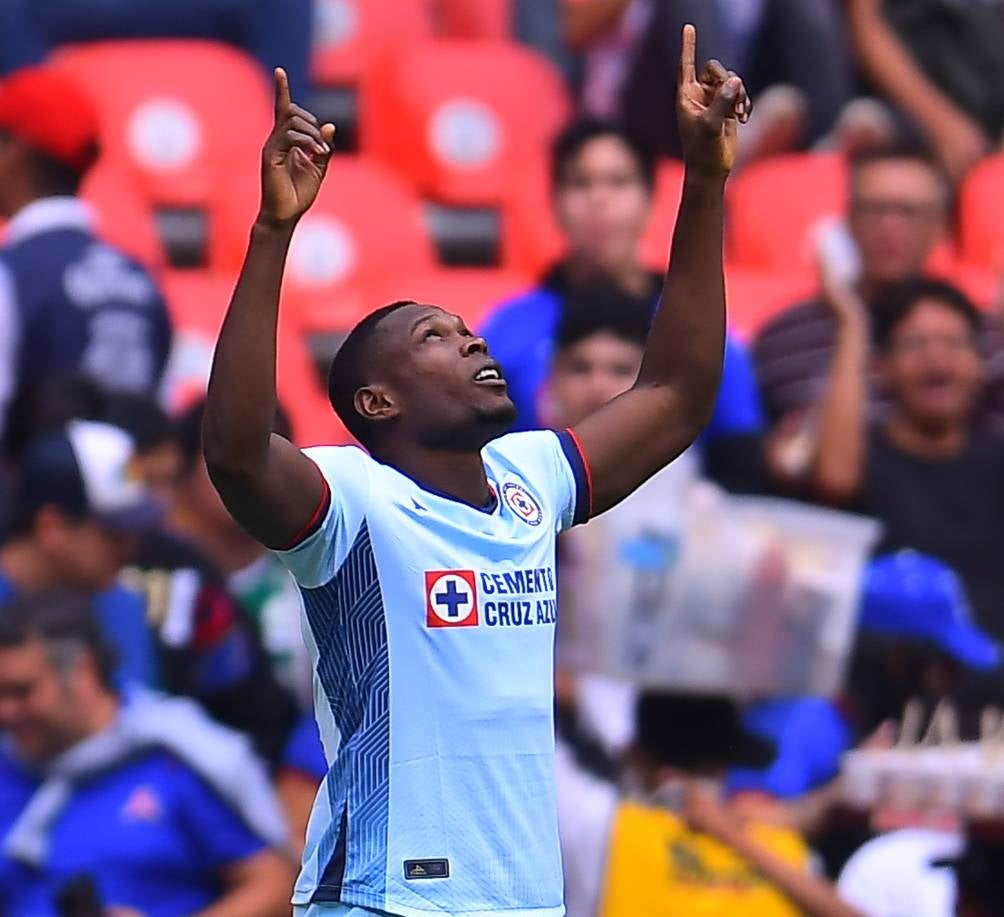 ¡Una baja más para Cruz Azul! Diber Cambindo llegará a Necaxa