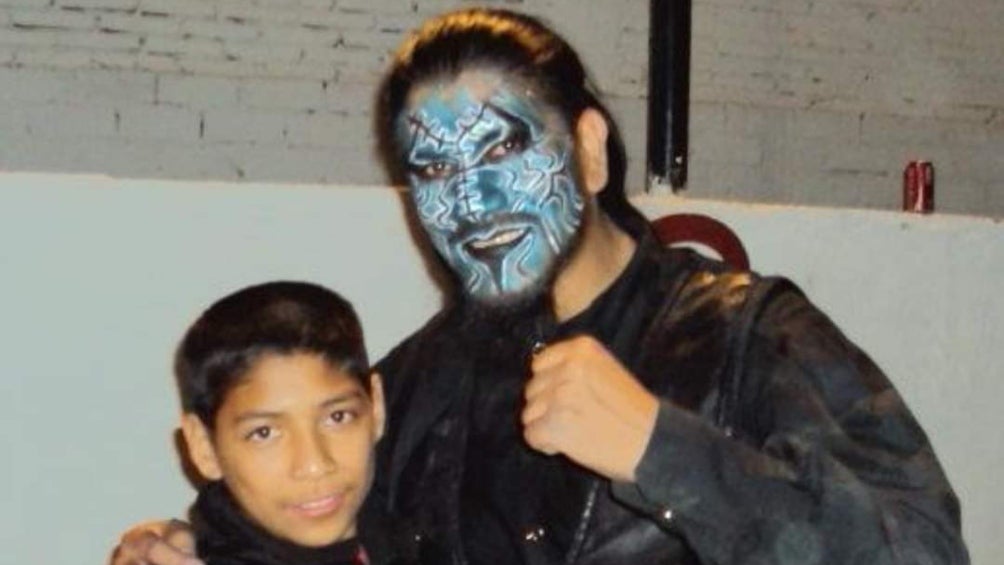 Dark Ozz bromea en redes sociales sobre una foto del Hijo del Vikingo ...