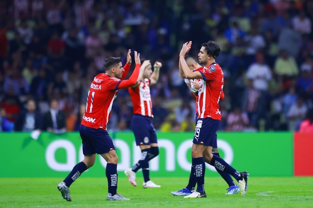 'Cone' Brizuela respondió a Azcárraga por crítica a 'Chicharito': "Les ...