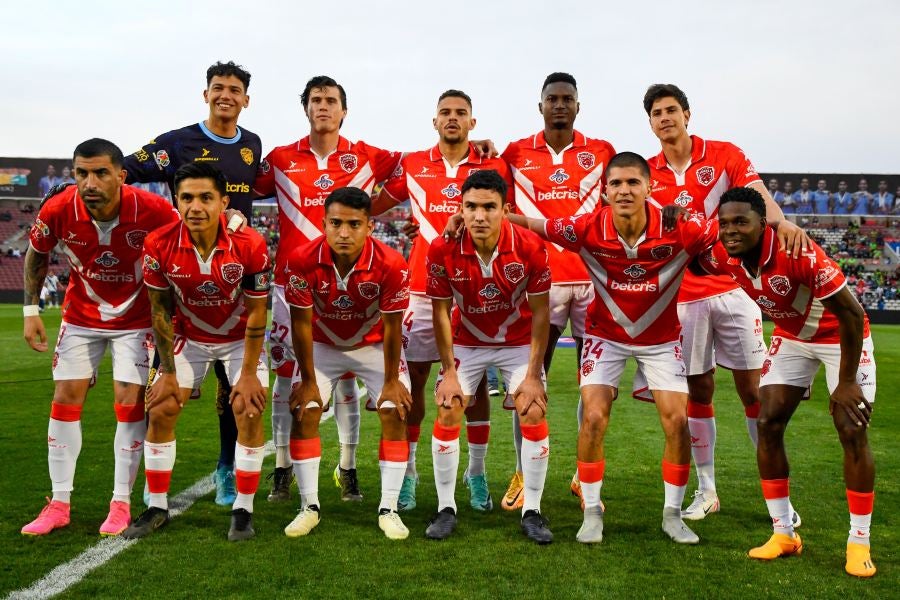 FC Juárez sale con uniforme de Cobras en homenaje a su décimo aniversario