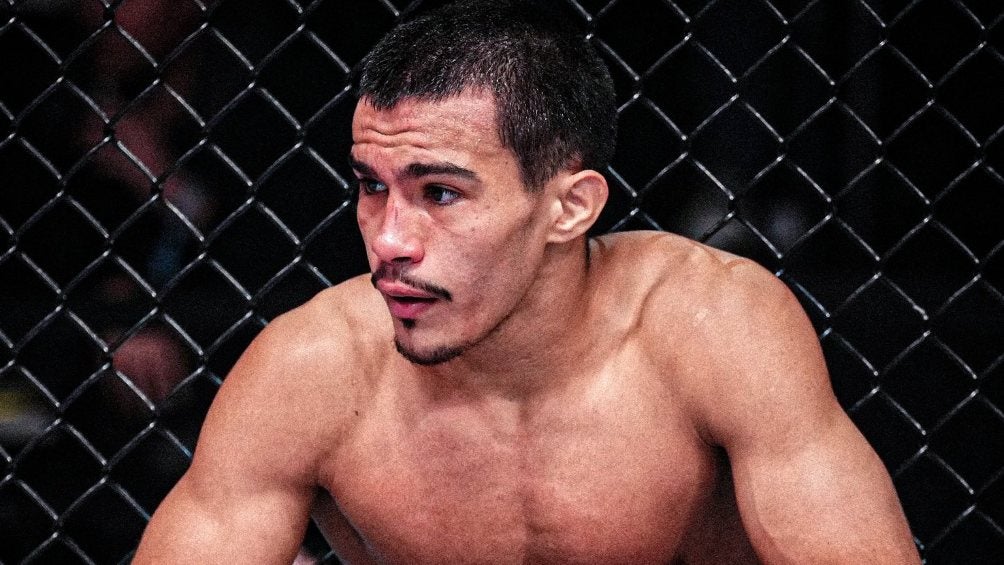 UFC Vegas 89: Igor Severino es descalificado por morder a su rival a la ...