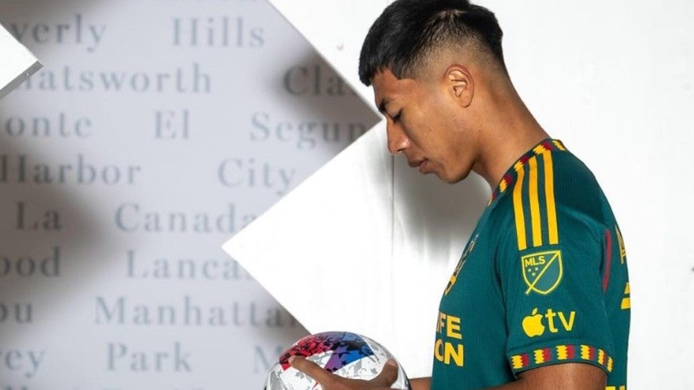 Bruce El-Mesmari y Daniel Aguirre se suman a la pretemporada con Chivas