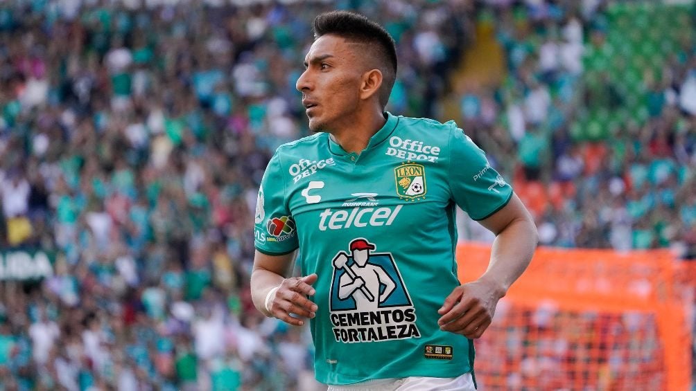 ¡Oficial! Pachuca anuncia fichaje de Ángel Mena