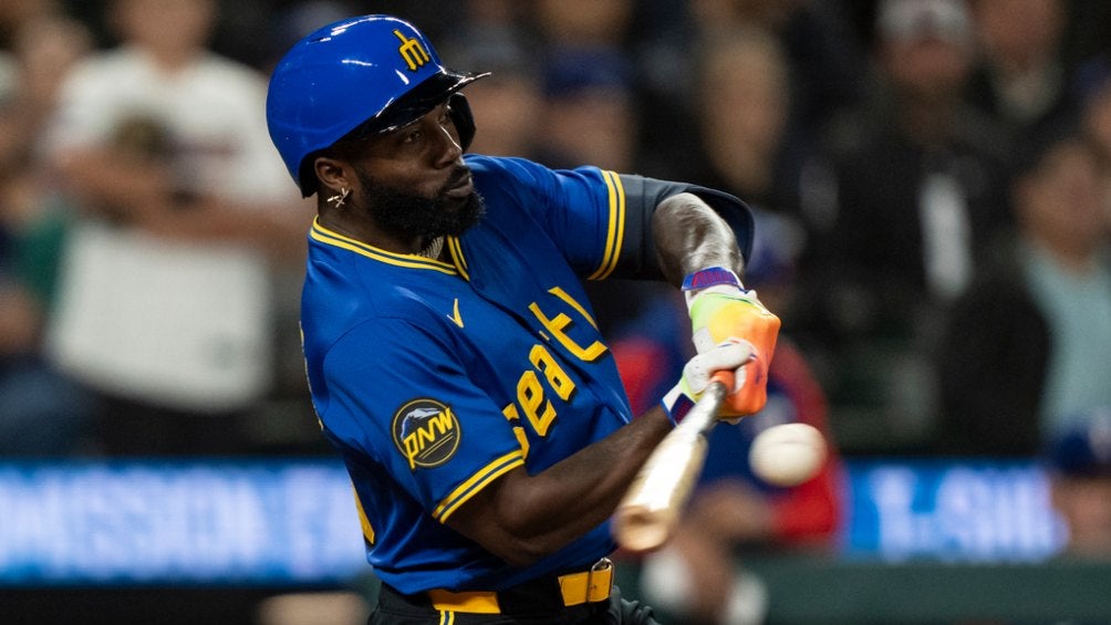 Randy Arozarena celebra cuadrangular como Cristiano Ronaldo