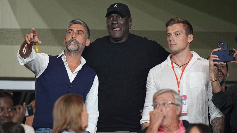 Michael Jordan presente en la Champions League para juego de Mónaco vs ...