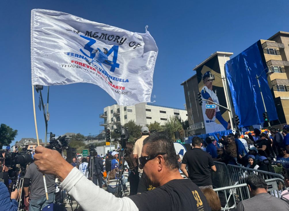 ¡Inmortalizado! Pintan espectacular mural en memoria de Fernando ...