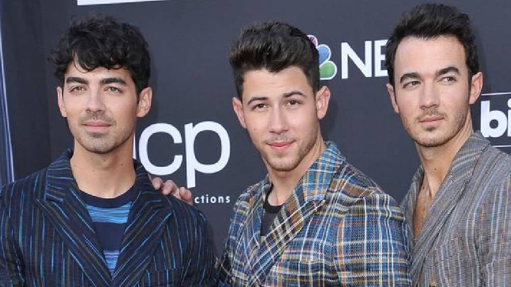 Jonas Brothers rinden homenaje a Liam Payne en concierto en California
