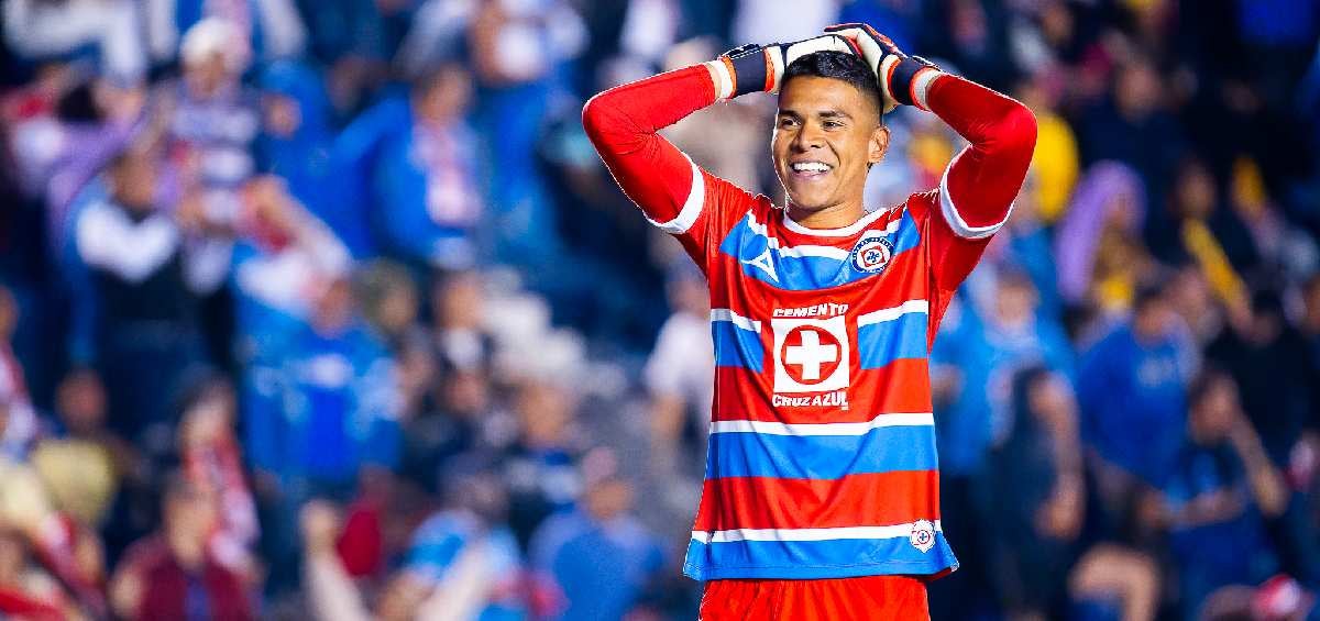 Cruz Azul apunta a jugar como local en el Estadio Olímpico Universitario