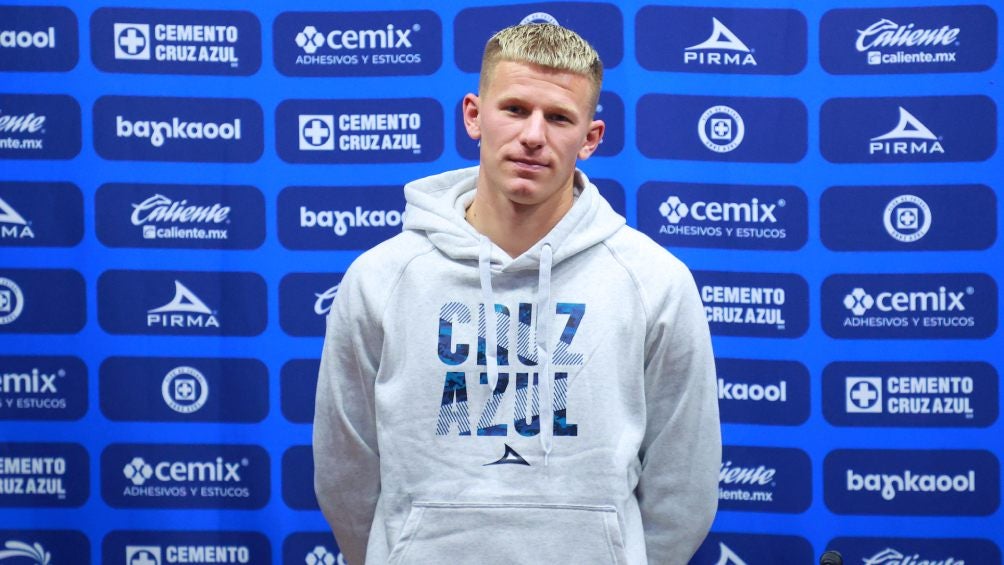 Mateusz Bogusz debutará con Cruz Azul como titular ante Pachuca