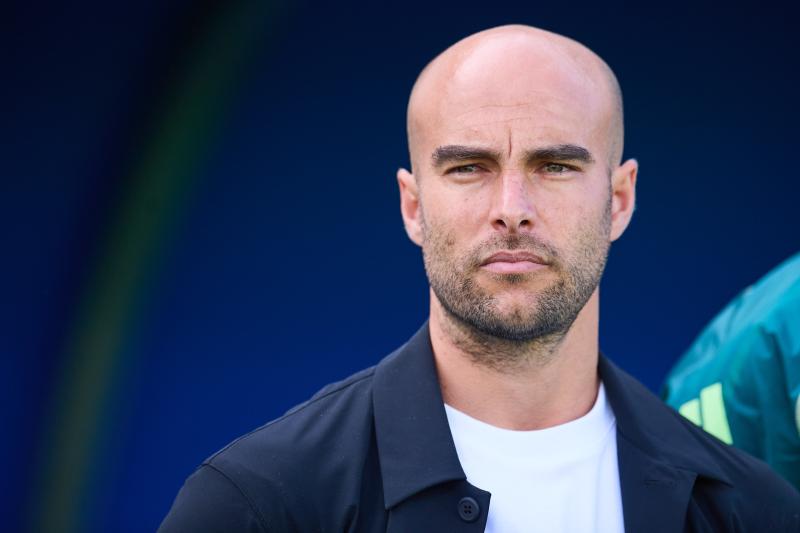 Eduardo Arce lanza contundente mensaje acerca de compartir hotel con ...