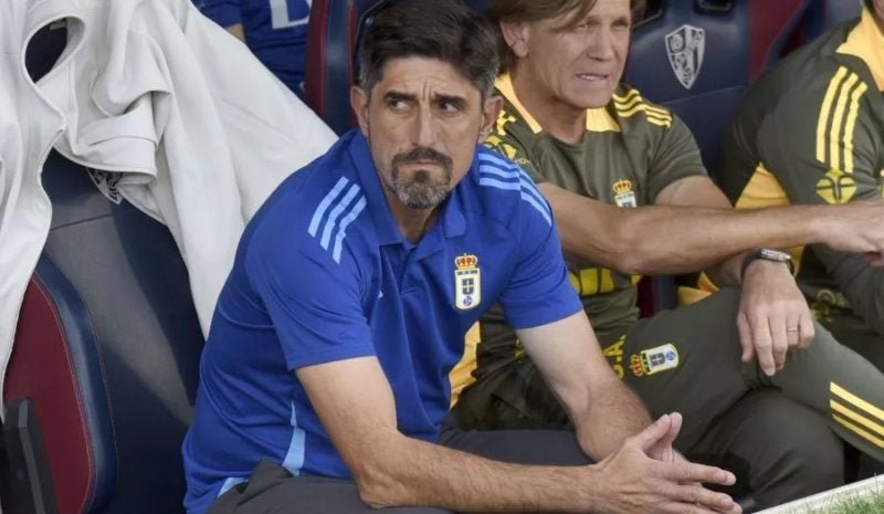 ¡Se va! Real Oviedo confirma destitución de Veljko Paunovic