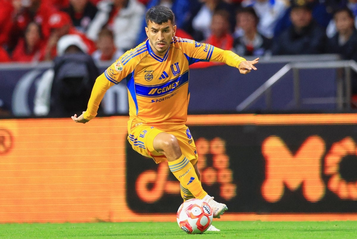 Ángel Correa se estrena como goleador en Tigres