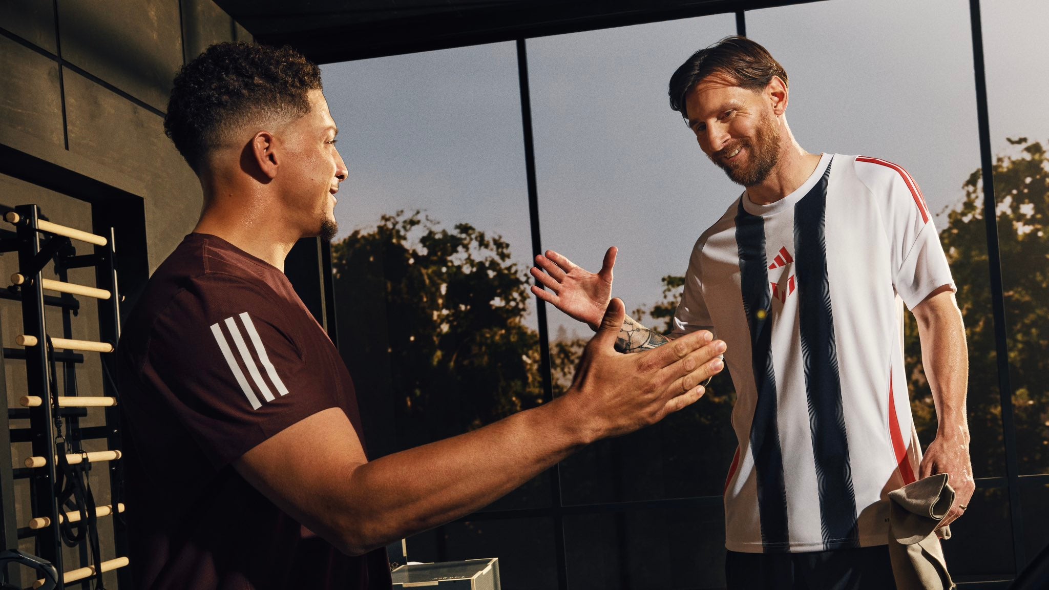 Messi y Mahomes protagonizan divertido comercial