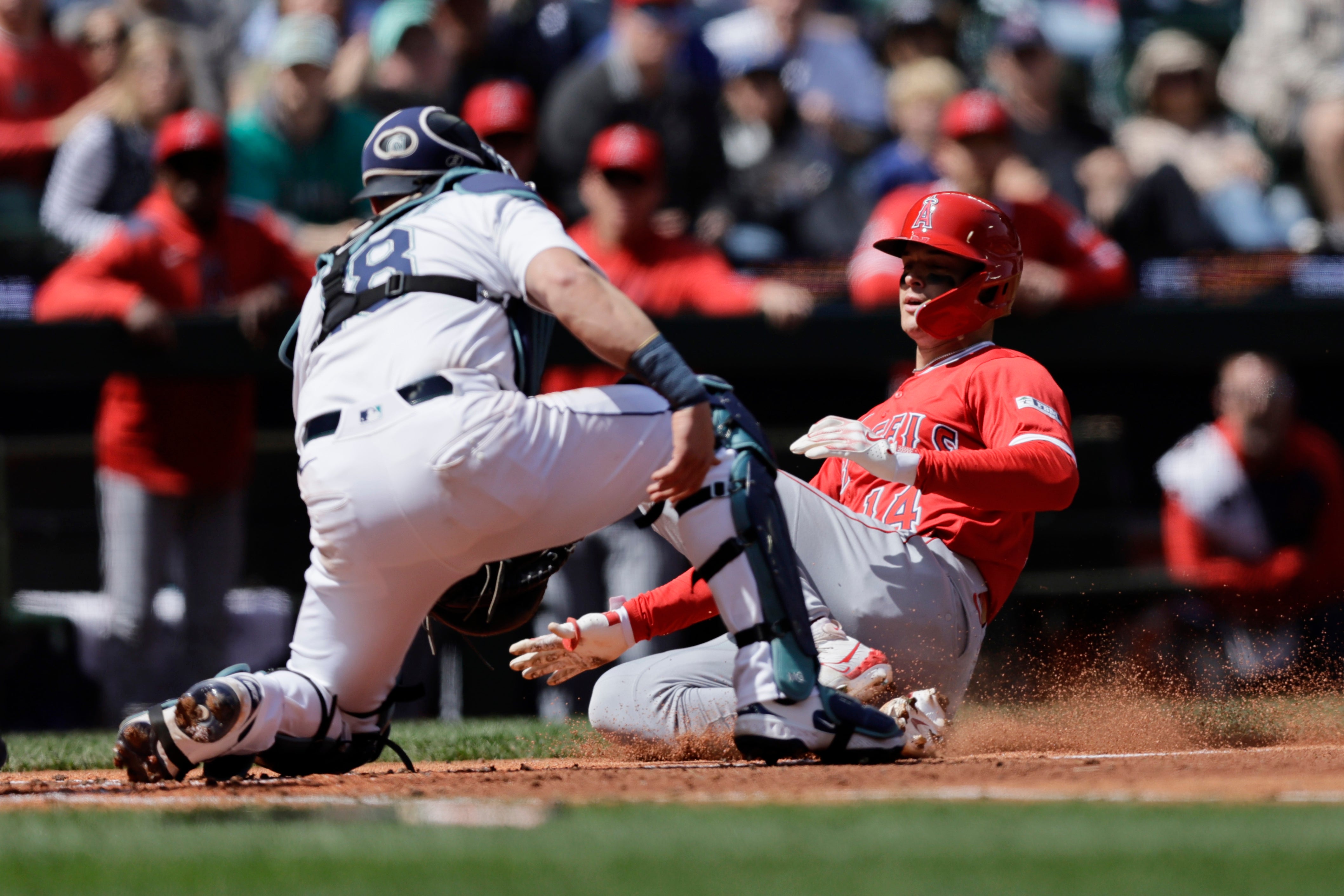 Randy Arozarena conecta home run en victoria de Mariners sobre Angels