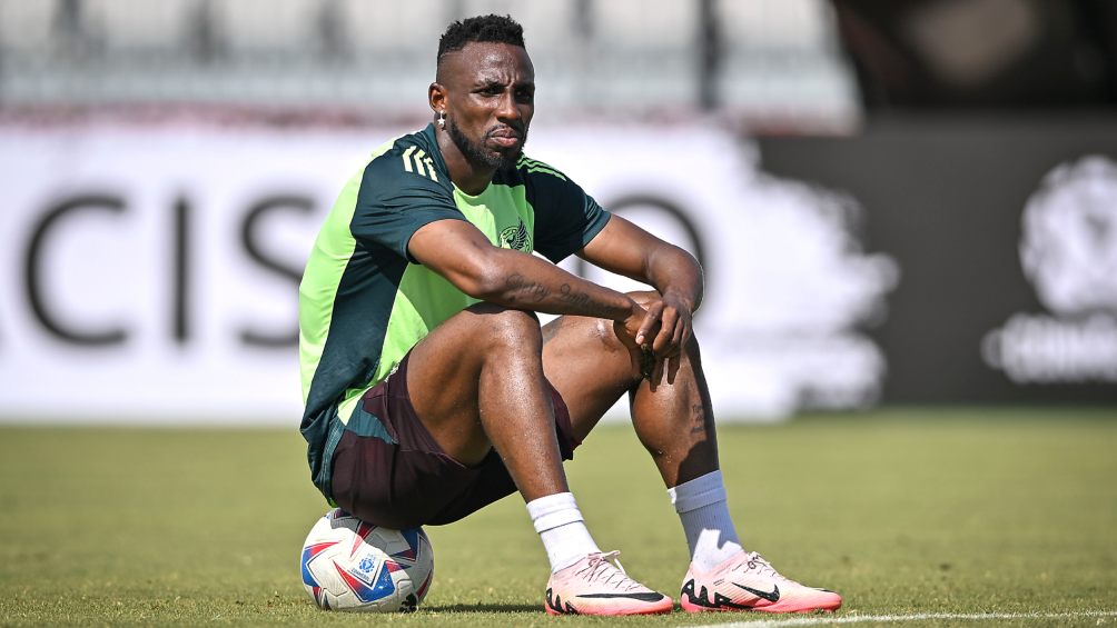 Julián Quiñones sí será convocado por la Selección Mexicana para la ...