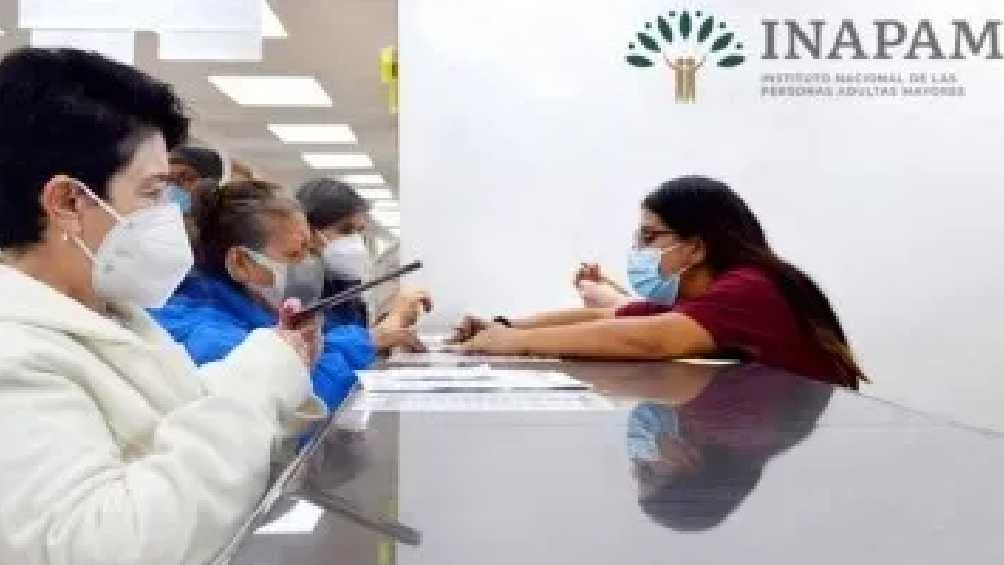 Tarjeta del INAPAM: Si cuentas con ella, puedes acceder a estos tres ...